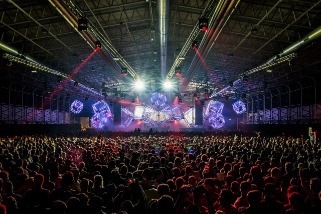 Q-BASE 2017 | Fotos | Hardstyle Report